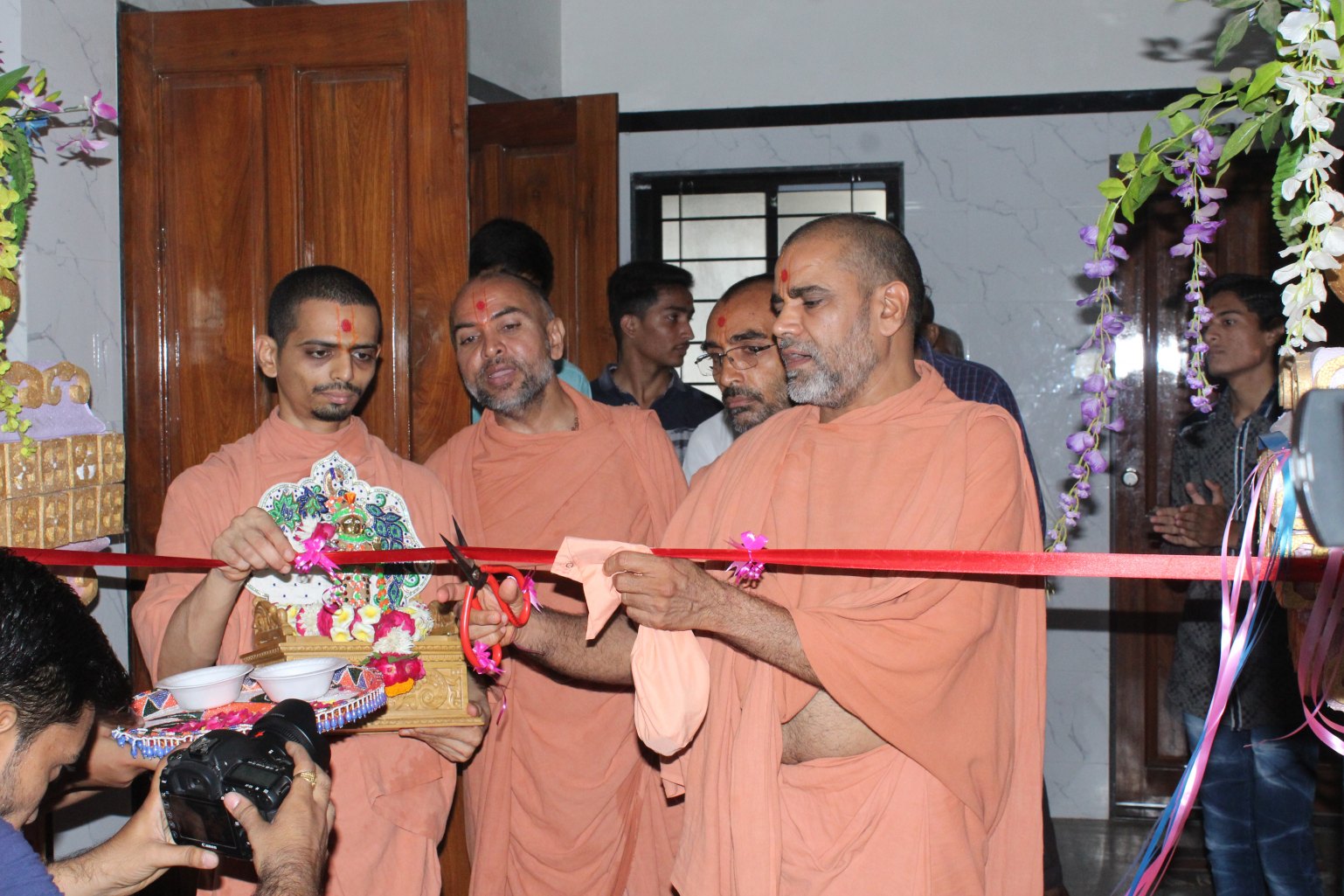 Shree Swaminarayan Temple, VedRoad, Surat